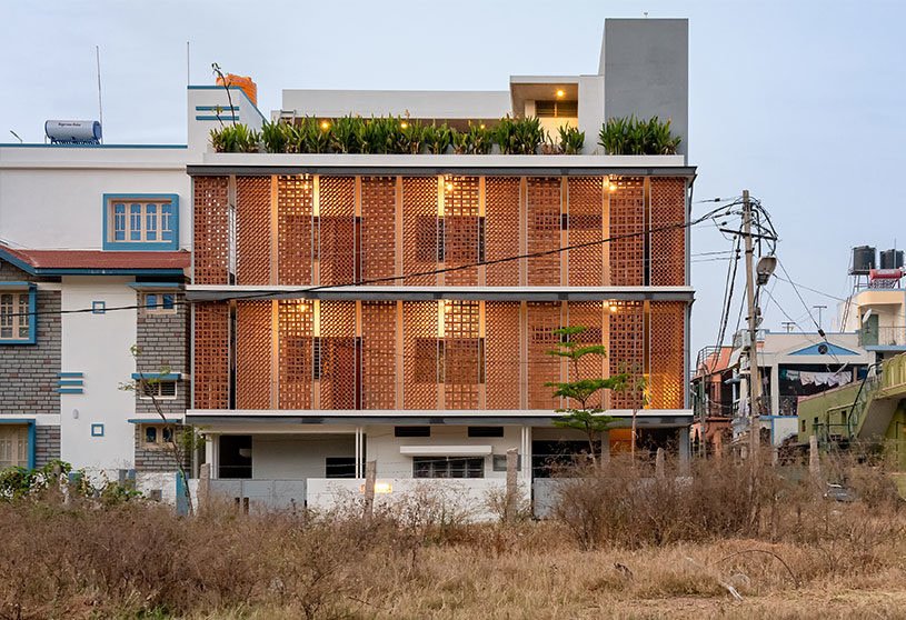 The Radical Makeover House | Sudaiva Studio - ArchiDiaries