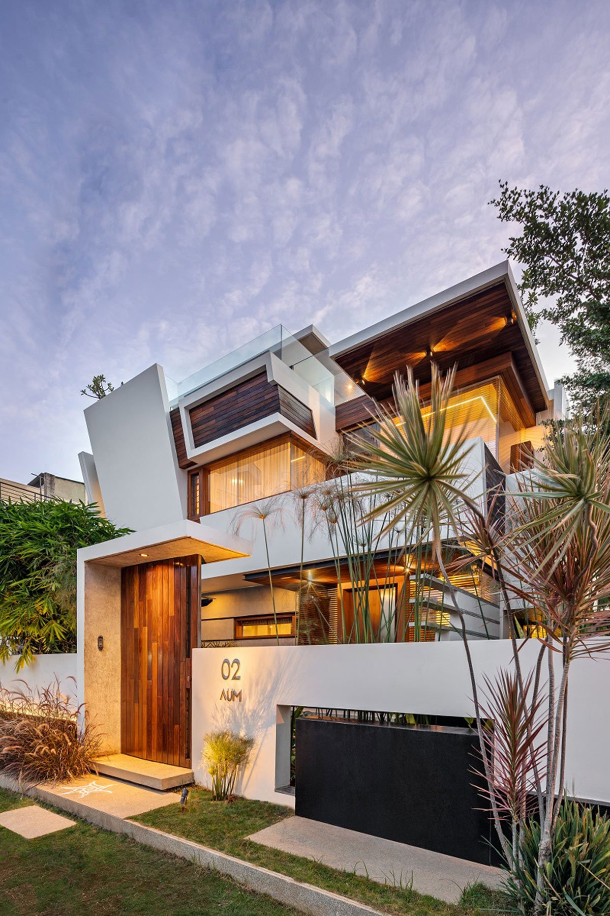 Floating Walls | Crest Architects - ArchiDiaries