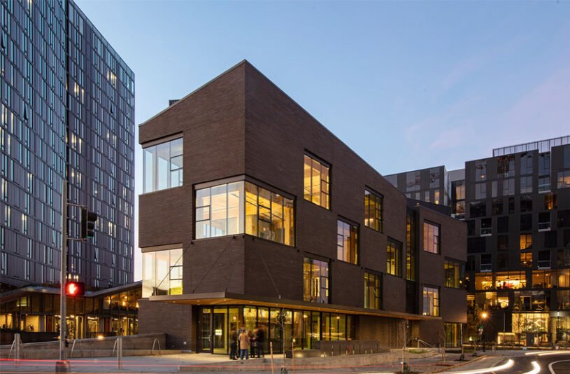 Sideyard | Skylab - ArchiDiaries