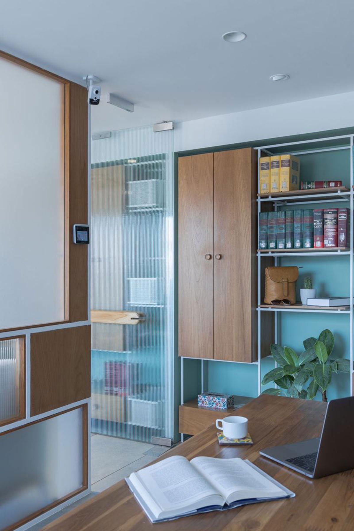 An Over-long office | Terra Firma Architects - ArchiDiaries