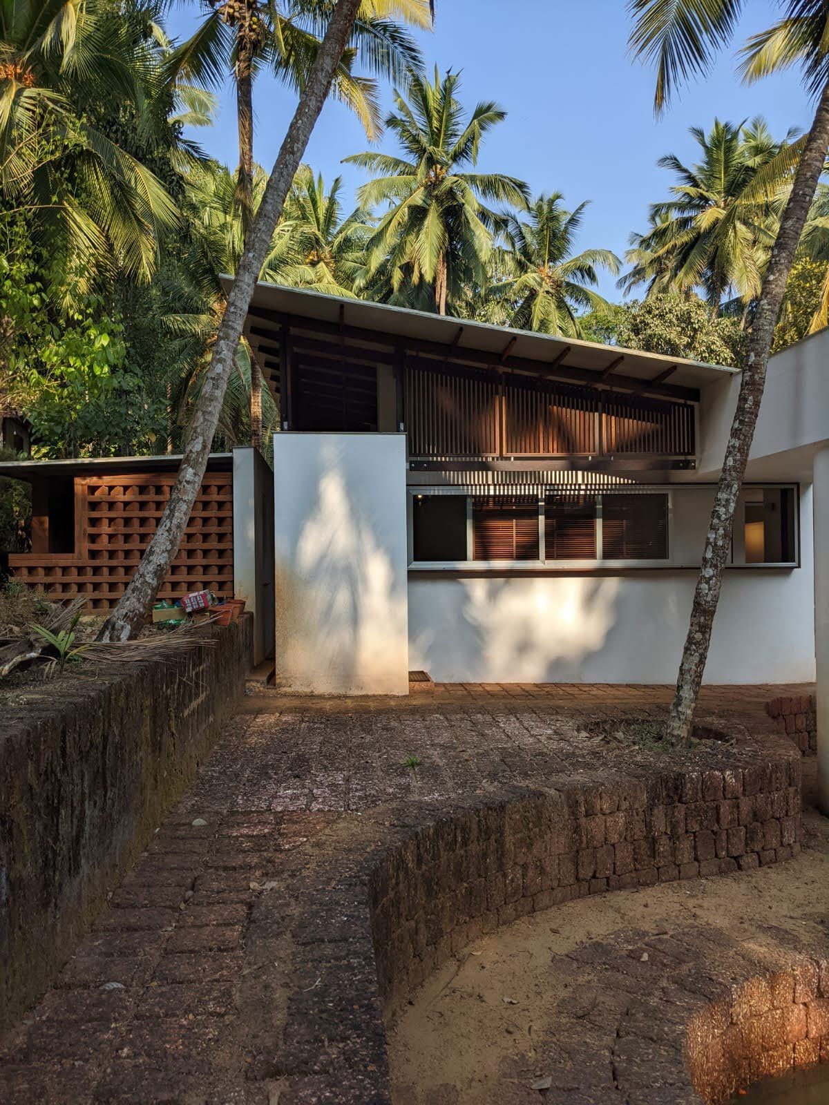 Moon House | Girish Dariyav Karnawat, Architect - ArchiDiaries