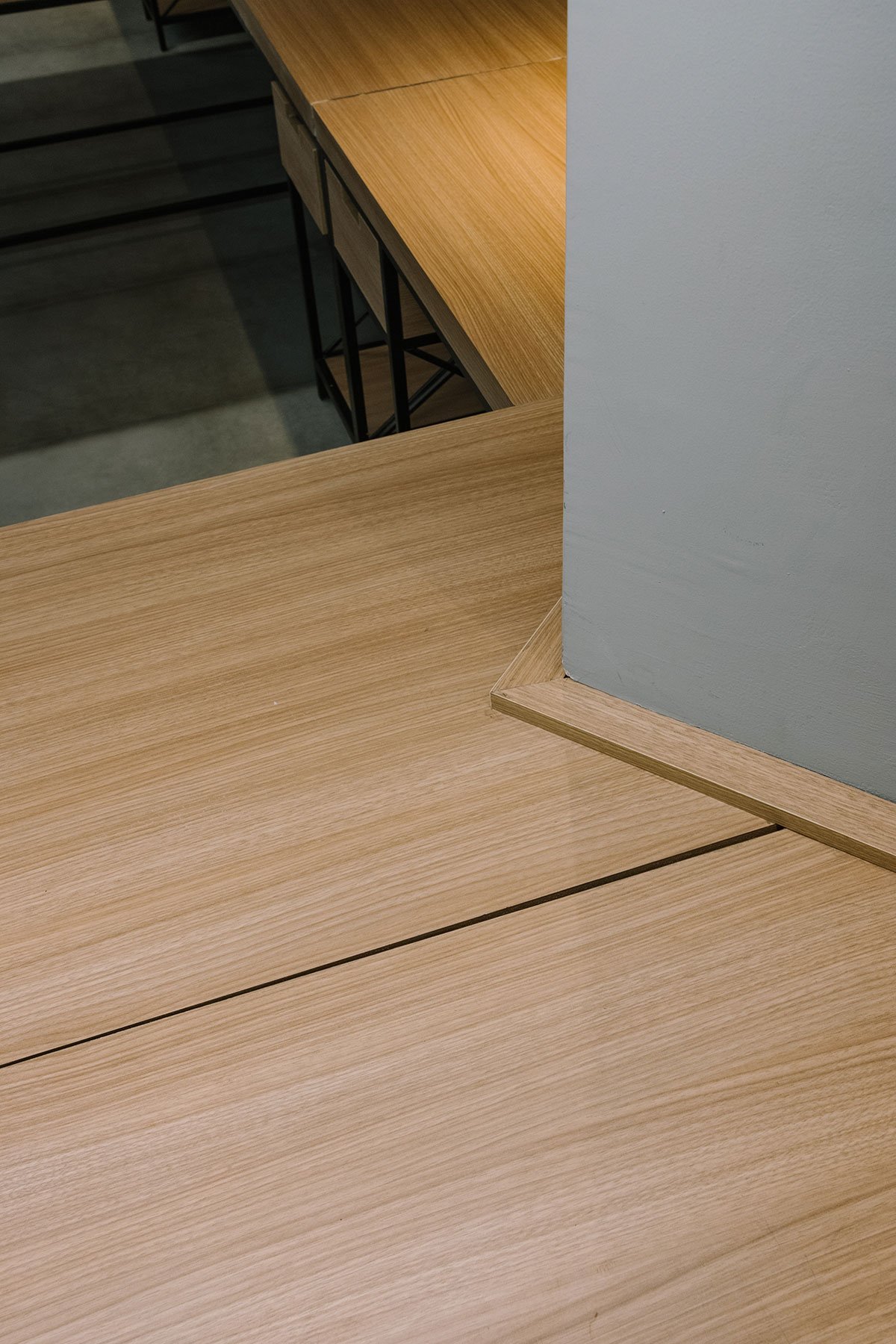 The Corner Office | Mold Design Studio - ArchiDiaries