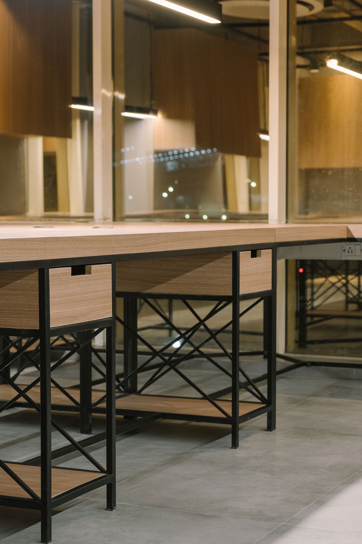 The Corner Office | Mold Design Studio - ArchiDiaries