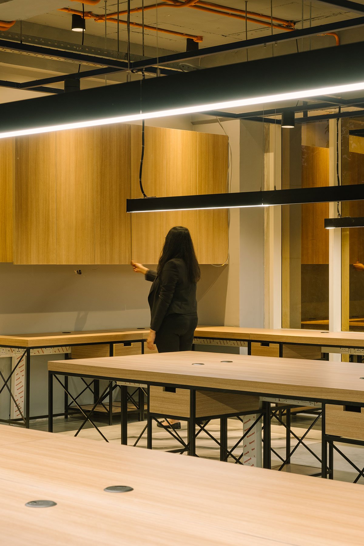 The Corner Office | Mold Design Studio - ArchiDiaries