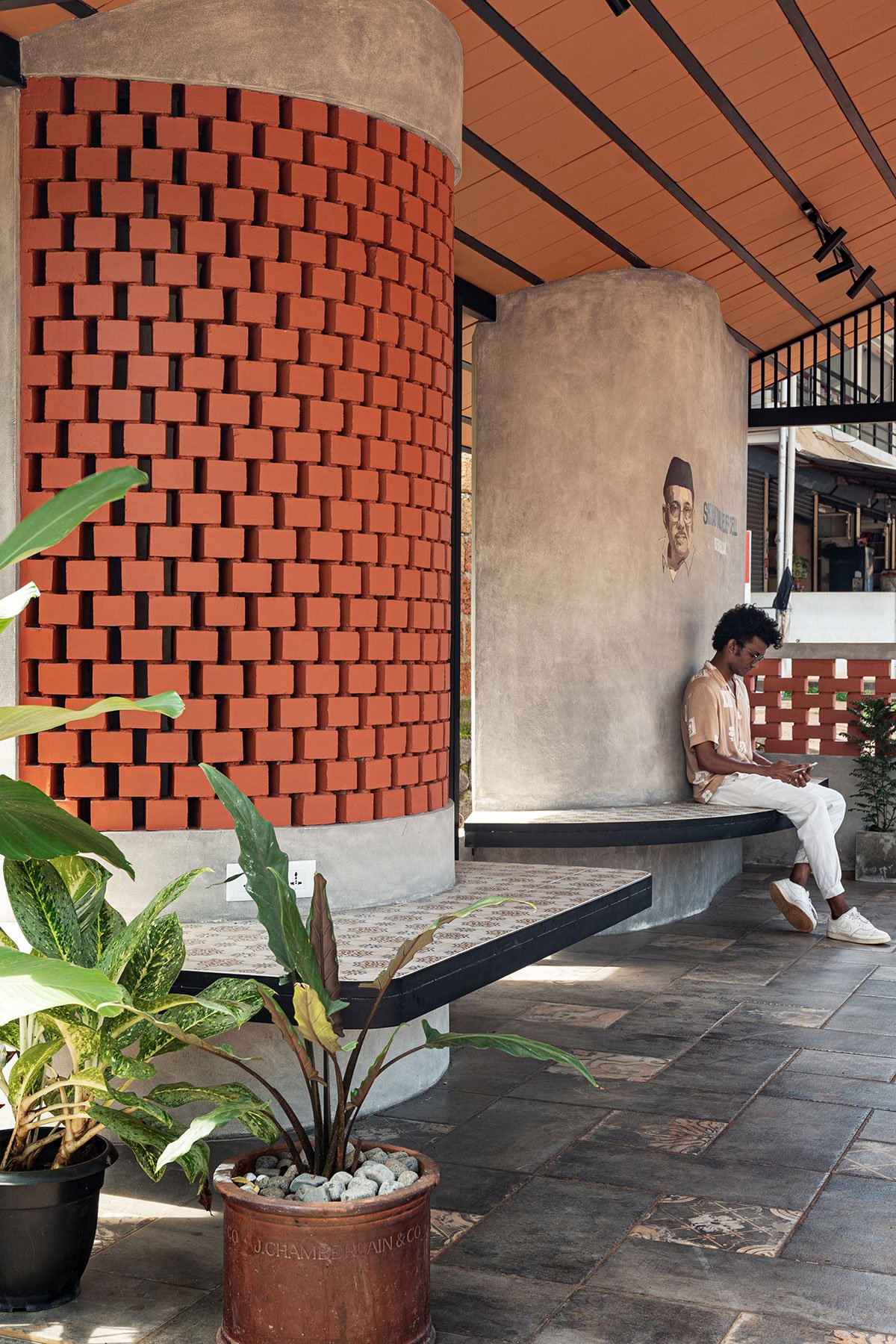 Bus Bay | Clay Coop Architects - ArchiDiaries