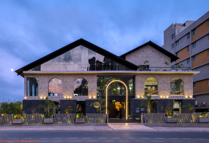 Physiofit – Rajkot’s Fitness Sanctuary | Dhulia Architecture Design ...